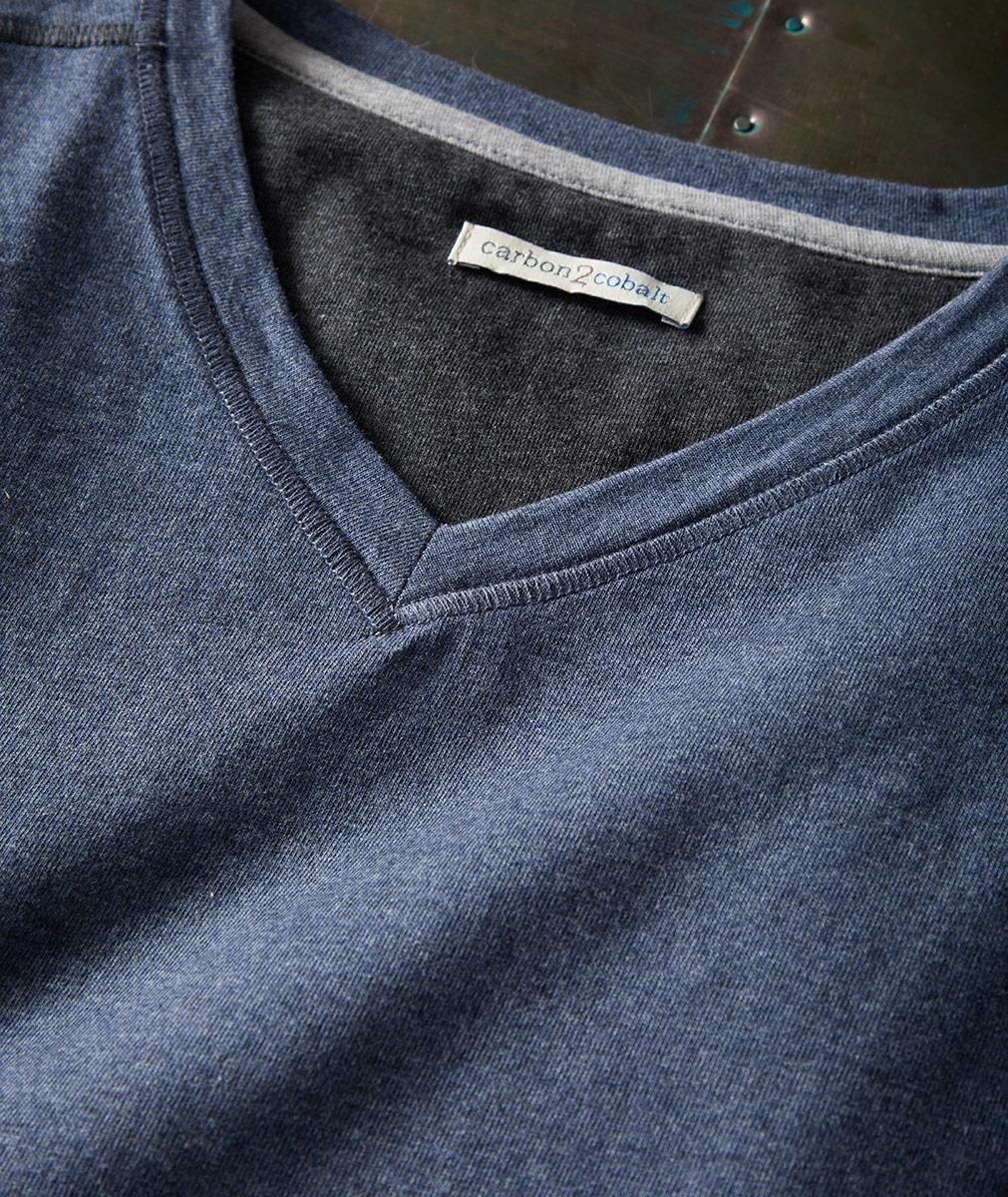 Men’s Long-Sleeve Long Distance V Neck Tee in 100% Cotton | Carbon2Cobalt
